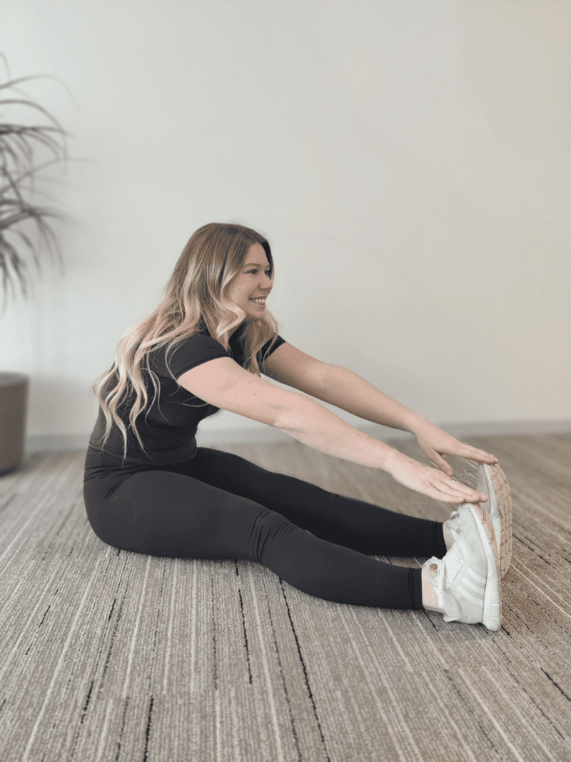 5 SIMPLE LOWER BACK STRETCHES FOR INSTANT PAIN RELIEF – BeautyPg