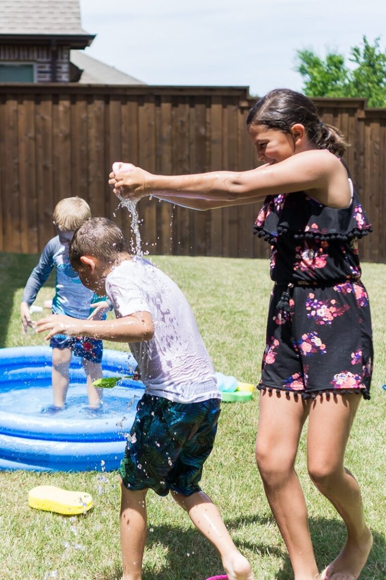 17 FUN OUTDOOR WATER GAMES FOR KIDS AND ADULTS – BeautyPg